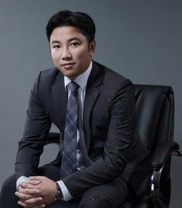 公司團隊 - 叁三文化教育有限公司